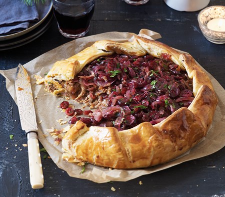 Roast Duck & Cranberry Pie COOK